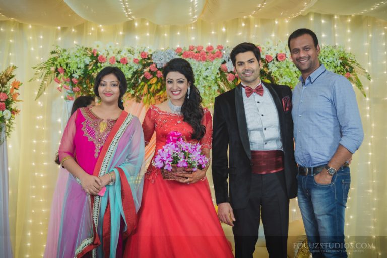 Celebrity Actor Ganesh Venkatram and Nisha Krishnan Wedding Reception ...