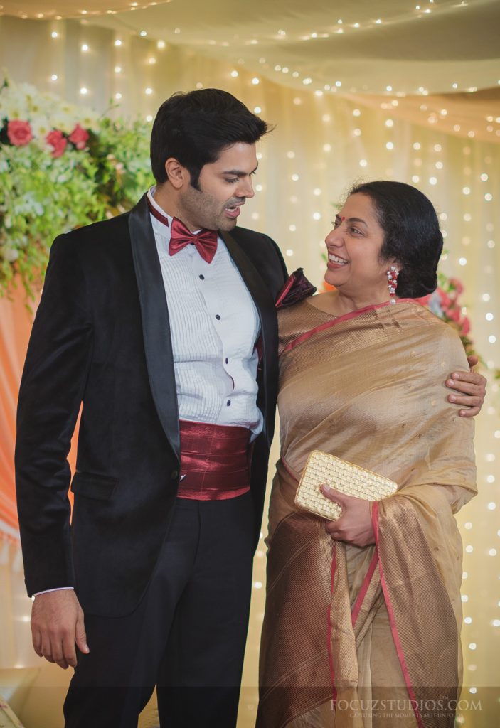 Celebrity Actor Ganesh Venkatram and Nisha Krishnan Wedding Reception ...