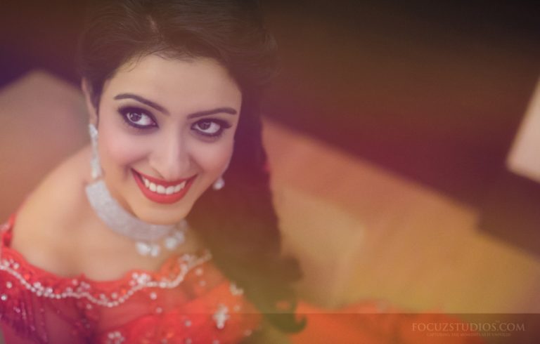 Celebrity Actor Ganesh Venkatram and Nisha Krishnan Wedding Reception ...